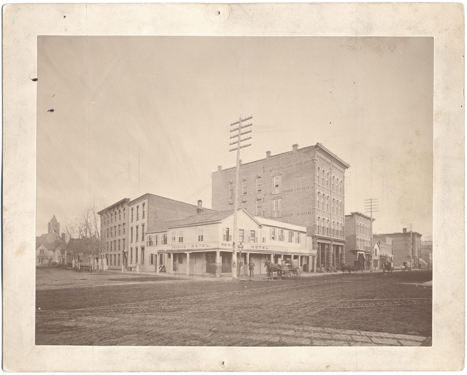 Perkins Hotel | DPL DAMS