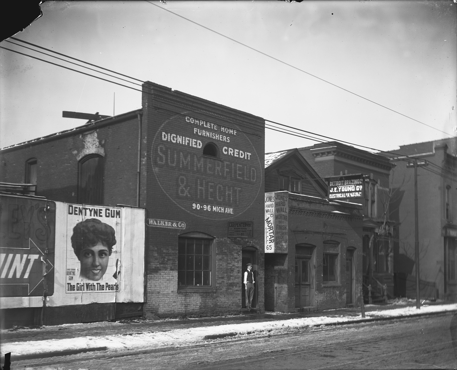 Businesses on Macomb Street | DPL DAMS