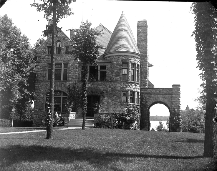 Julius Stroh house | DPL DAMS