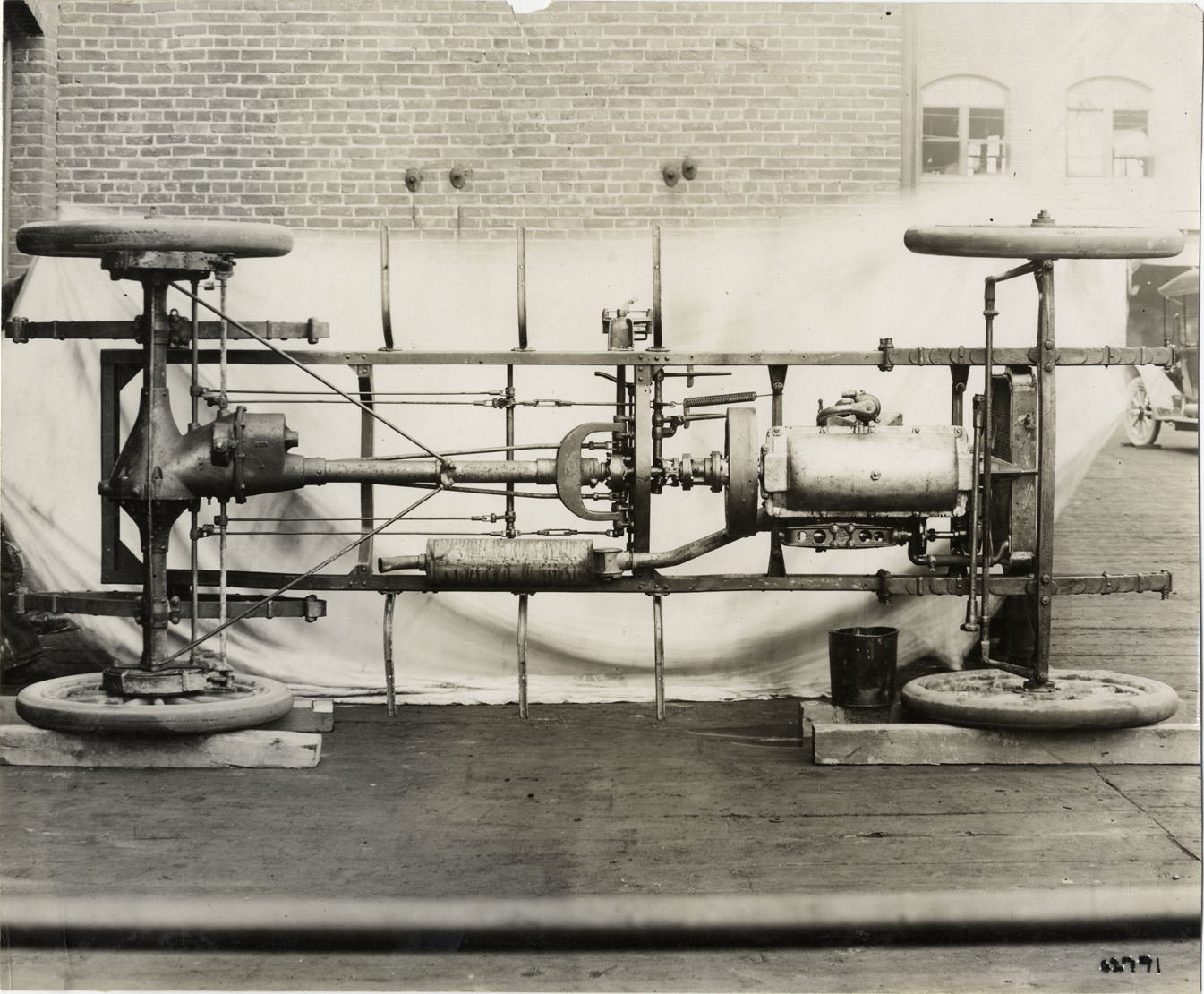 1912 Everitt automobile chassis | DPL DAMS
