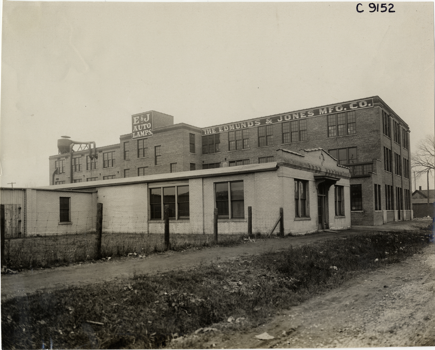 Edmunds & Jones Manufacturing Company factory | DPL DAMS