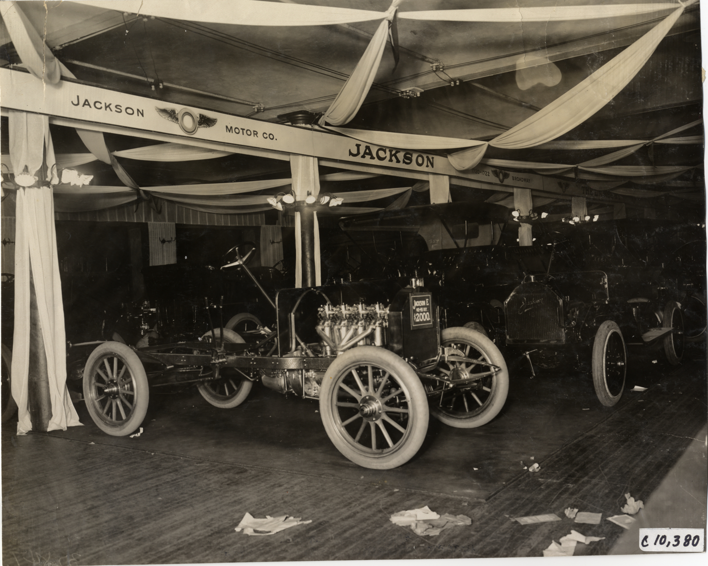 1909 Jackson E automobile chassis on display | DPL DAMS