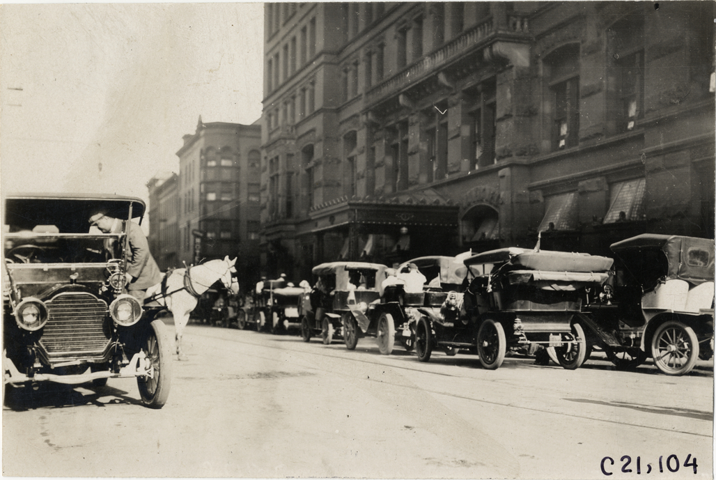 Automobiles parked in front of the Iroquois Hotel at Buffalo, New York ...