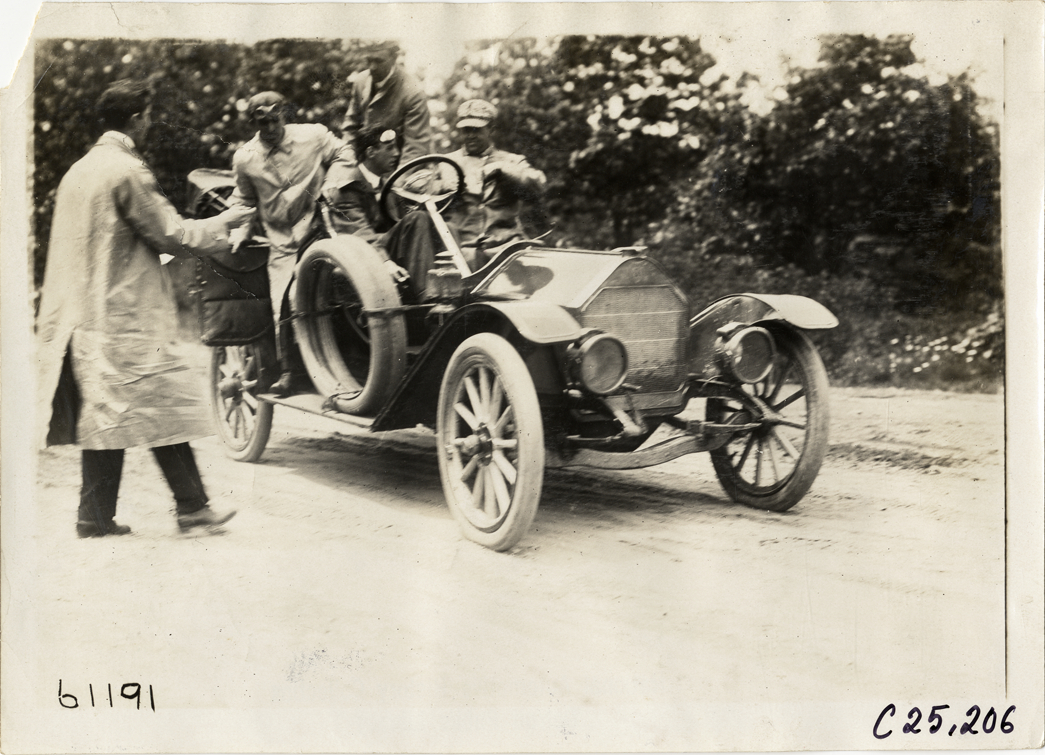 Motorists in Staver automobile, 1910 Montauk Point Reliability Run ...