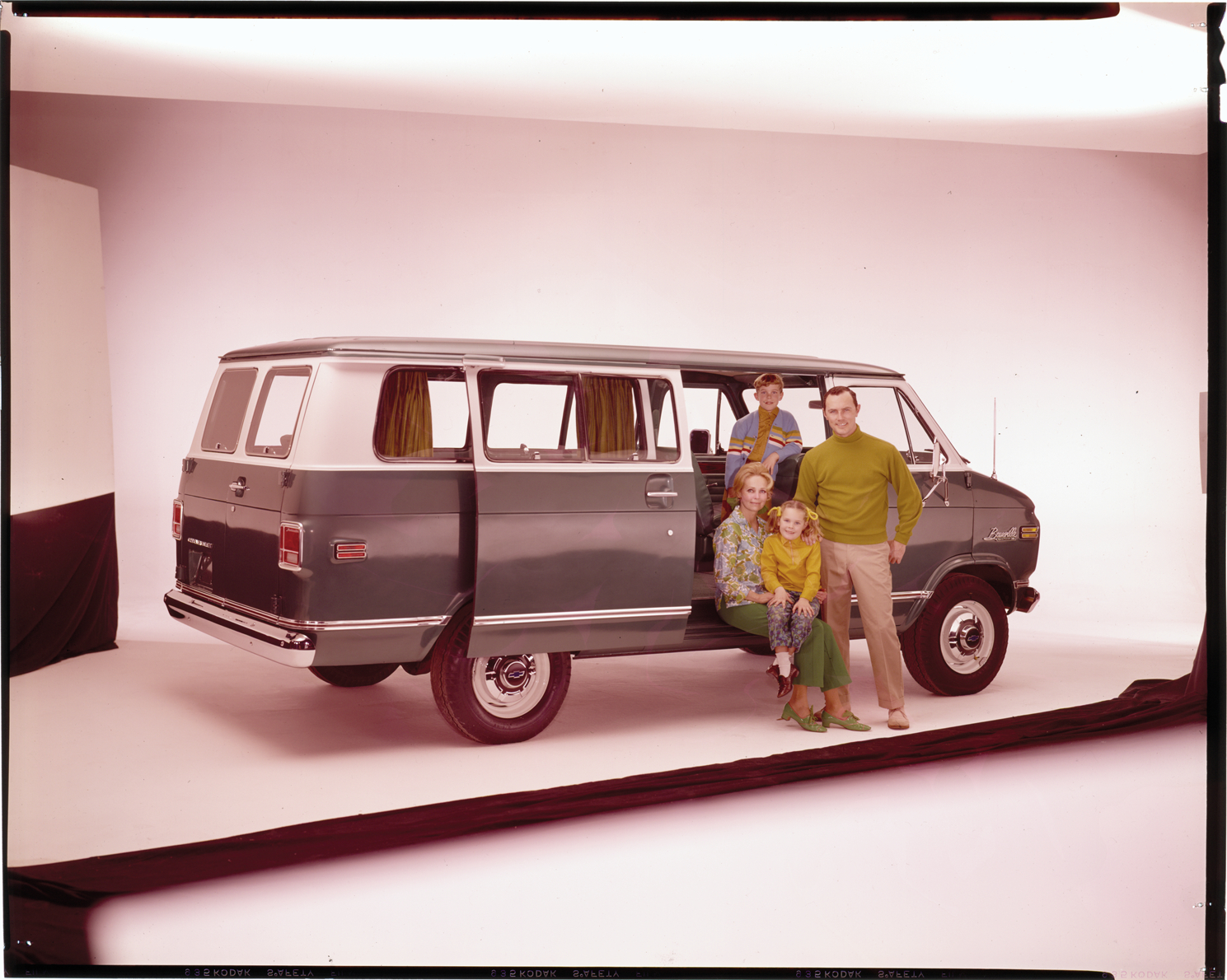 Chevrolet Beauville van | DPL DAMS