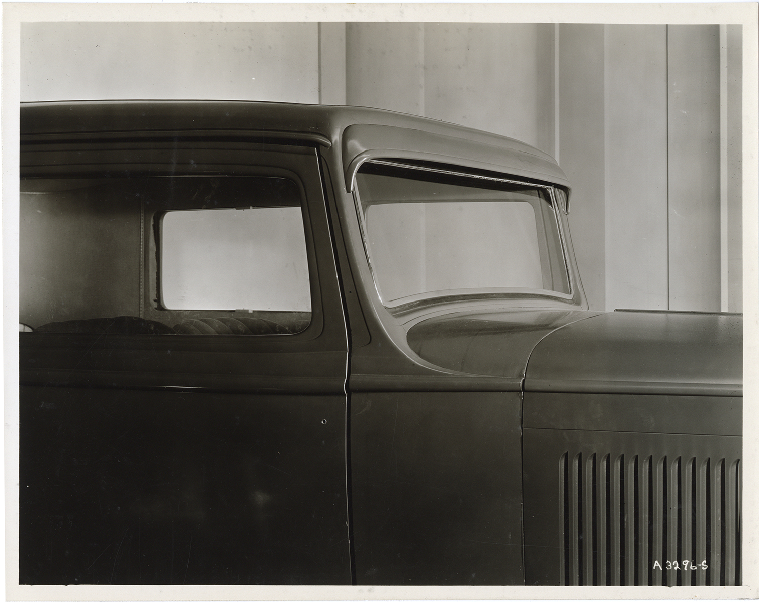 Windshield, 1932 Hudson and Essex Terraplane automobiles | DPL DAMS