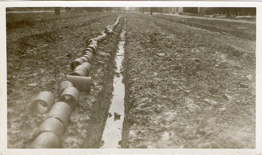 Open drain trench and drain crocks on Van Dyke, Detroit Street Railway ...