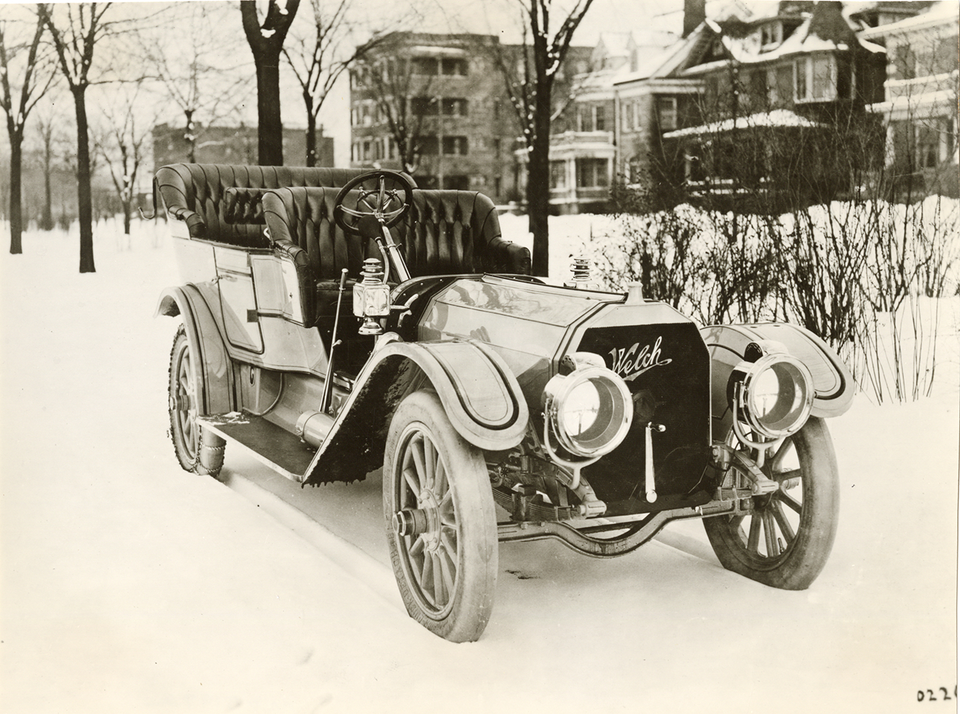 1909 Welch automobile | DPL DAMS